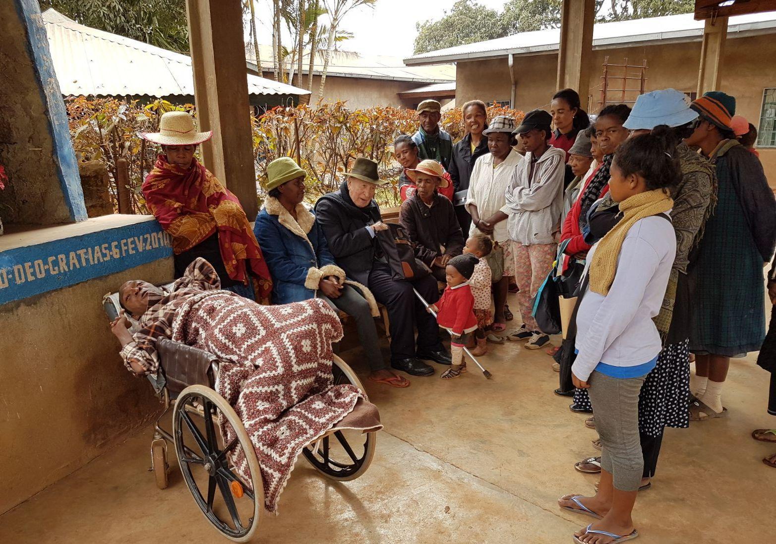 E' morto don Pietro Ganapini, primo missionario reggiano in Madagascar ...