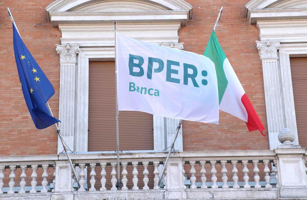 La Bper presenta la semestrale e si allarga Acquistati 530 sportelli ...