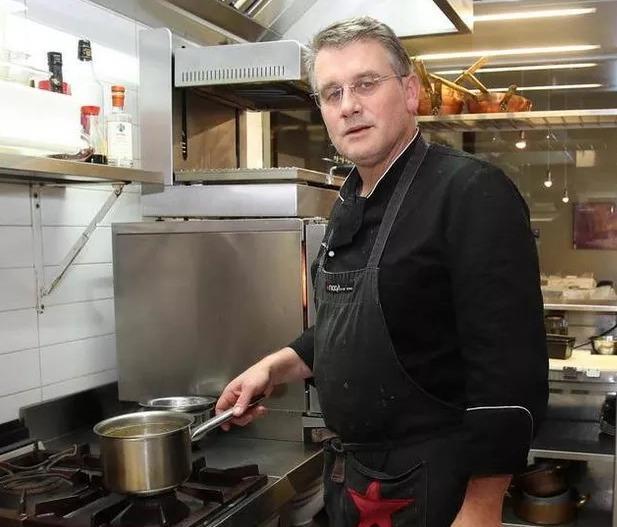 Chef stellato torna dalla Svizzera per poter morire a casa - Il Tirreno