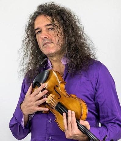 “Cosmic Ramber”: viaggio musicale per il debutto di Fry Moneti dei ...