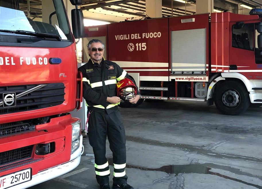 Vigile del fuoco da sempre ma con la passione di pilota - Il Tirreno