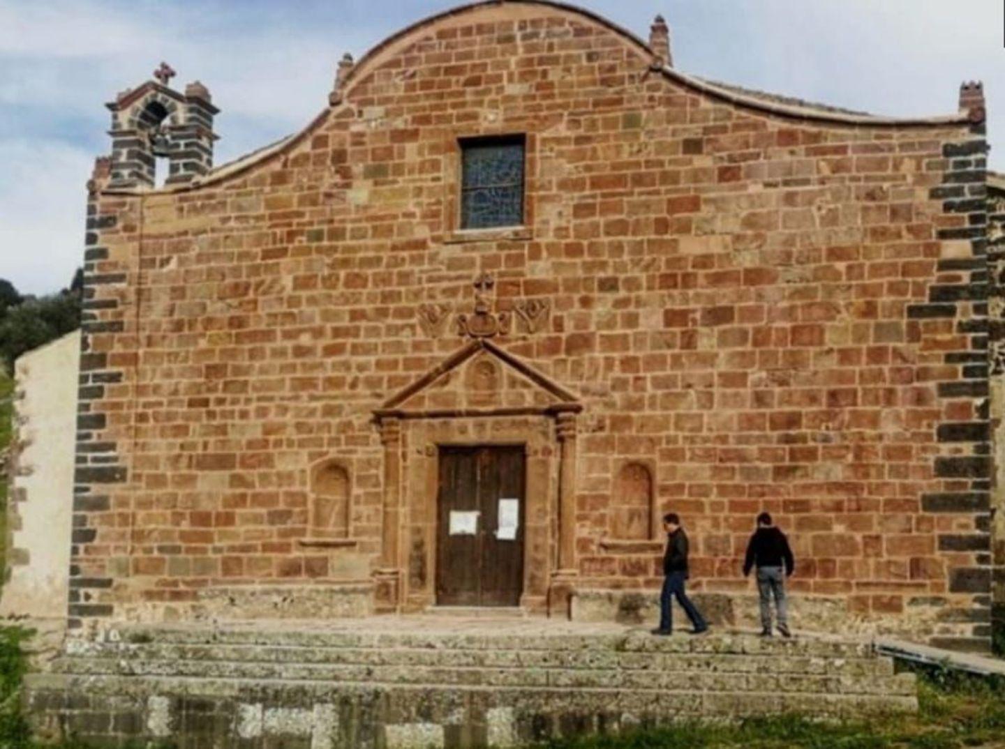 Sedilo, restaurata la facciata danneggiata di San Costantino - La Nuova ...