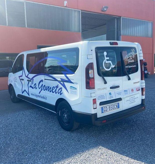 La Gometa Onlus inaugura oggi il nuovo pulmino - Il Tirreno