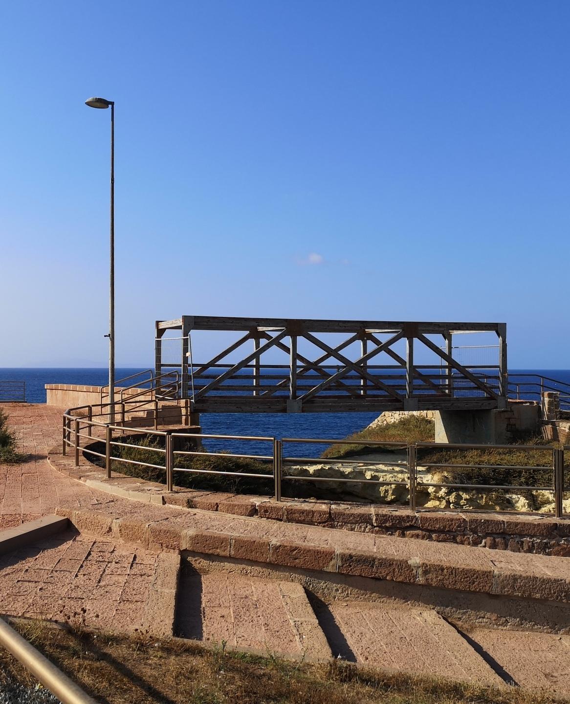 Belvedere, il ponticello resta vietato ai turisti - La Nuova Sardegna