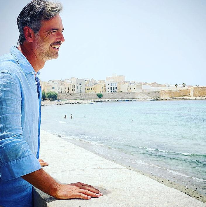 Beppe Convertini: «Porto sugli schermi tv la bellezza dell’isola» - La ...
