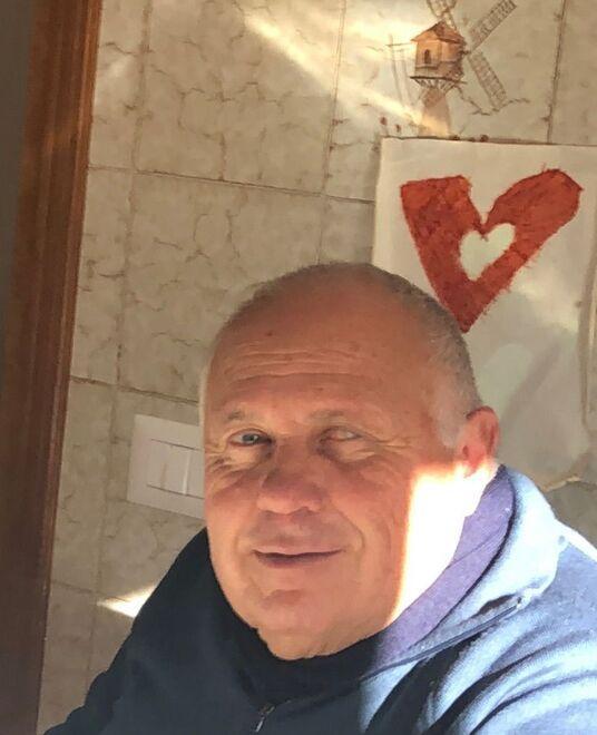 Per 35 anni portiere in ospedale. Si è spento il sorriso di Carotti ...