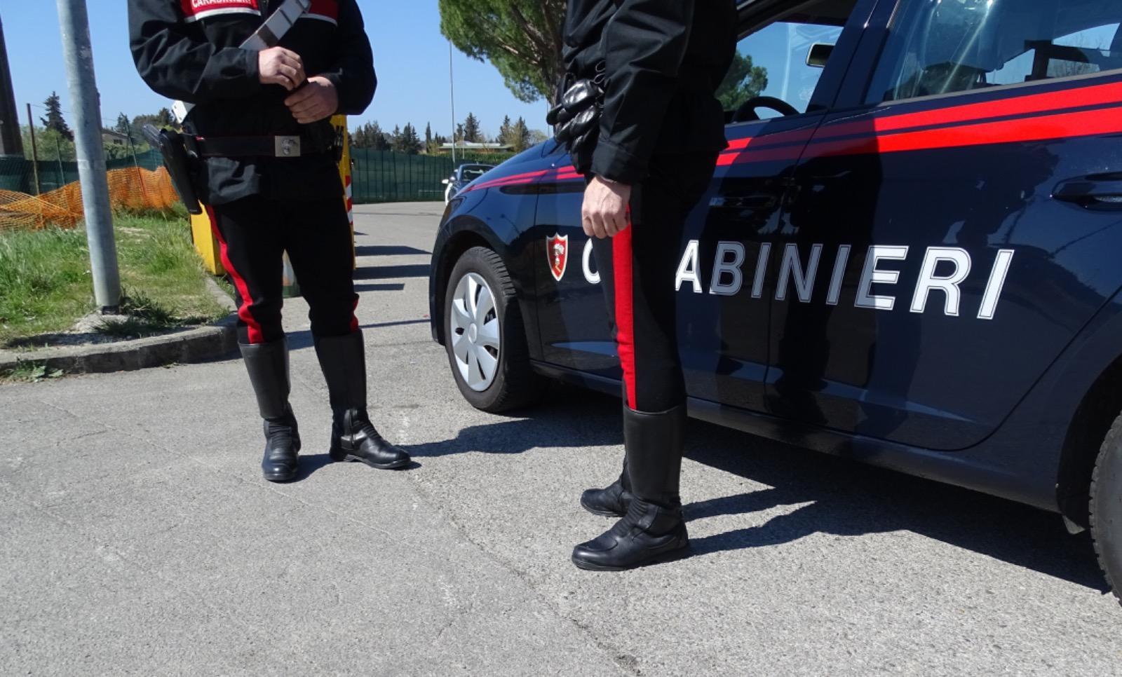 Tenta di rubare nell'auto di un carabiniere che lo scopre: arrestato ad Assemini La Nuova Sardegna