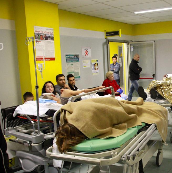All’ospedale reparti e sale operatorie inagibili, pazienti trasferiti ... All’ospedale reparti e sale operatorie inagibili, pazienti trasferiti ...