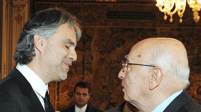 L’Alap premia il cantante Bocelli con il Campano d’oro - Il Tirreno