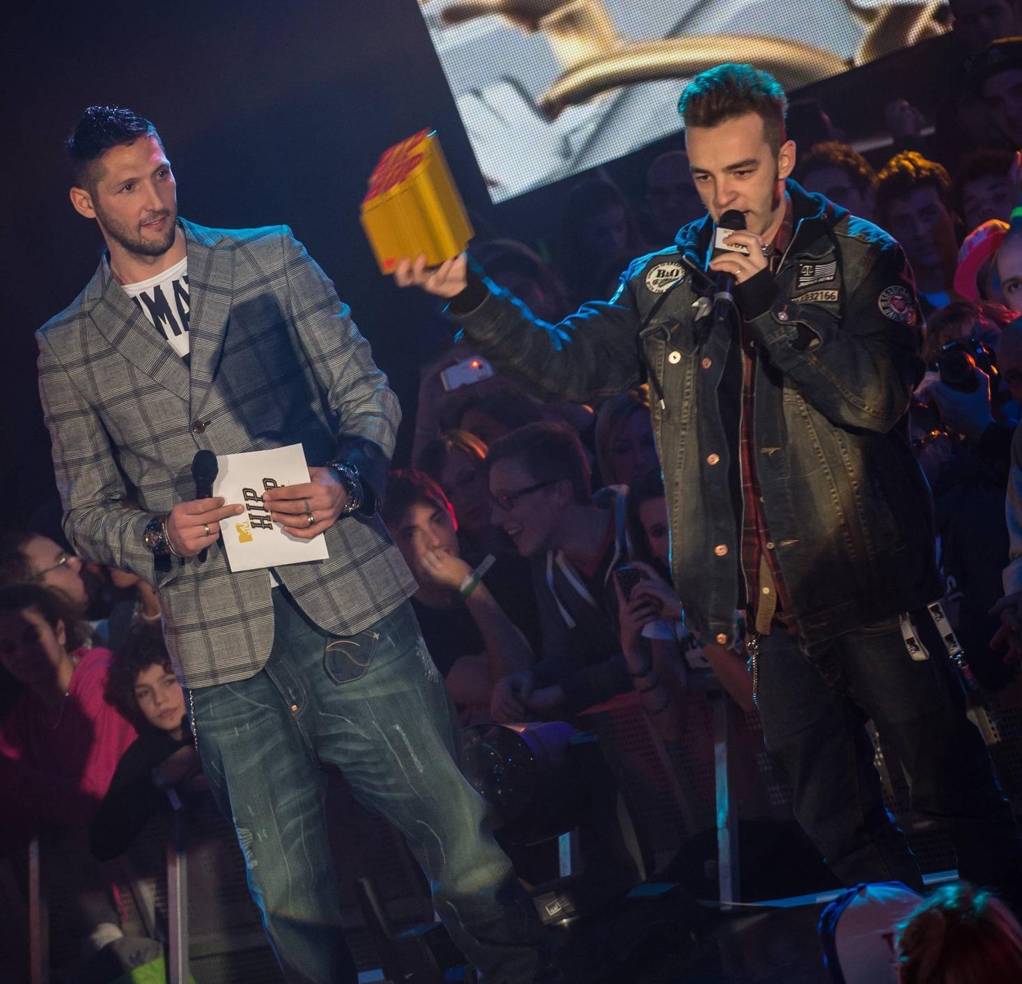 Mtv Awards, al rapper Salmo il premio per miglior crossover - La Nuova ...