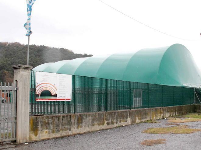 Strettoia, un tendone per grandi abbuffate - Il Tirreno