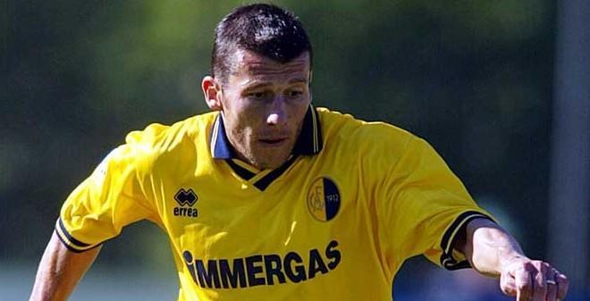 La morte di Paolo Ponzo LASCIA UN RICORDO - DEDICHIAMOGLI LA GRADINATA ...