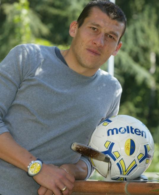 Modena, targa per Paolo Ponzo nella gradinata Gazzetta di Modena