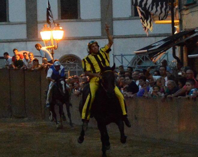 Palio di Bientina, “Bighino” fa grande Viarella - Il Tirreno