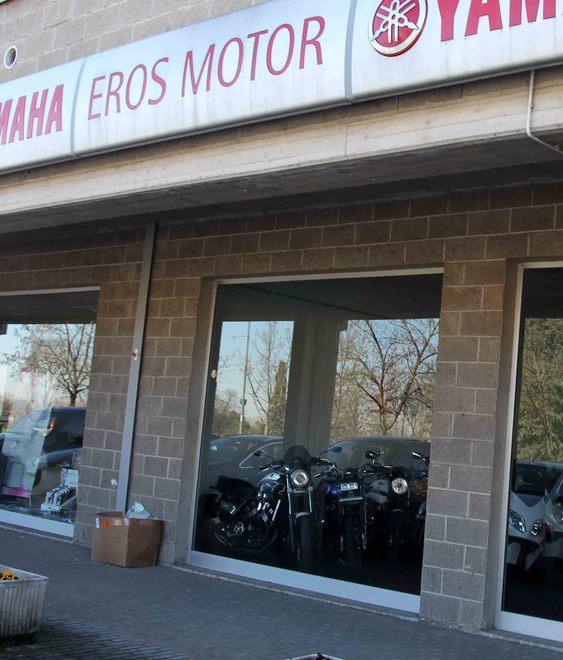 Ladri in azione da Eros Motor - Gazzetta di Reggio