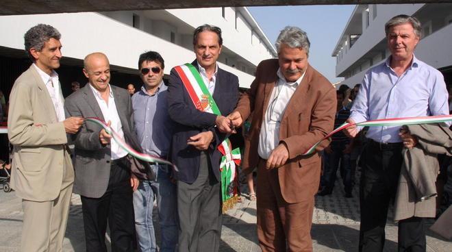 Eternit, un bando Epp da 3,5 milioni Il Tirreno