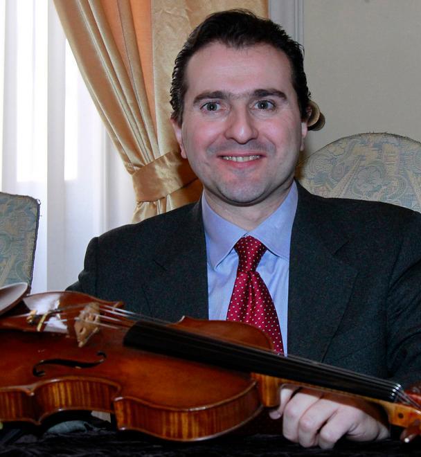 La “voce” di uno Stradivari note d’eccezione in Duomo - IL VIDEO ...