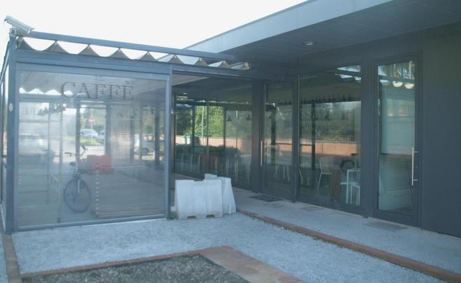 Riapre il bar nel parcheggio Carducci Il Tirreno Riapre il bar nel parcheggio Carducci Il Tirreno