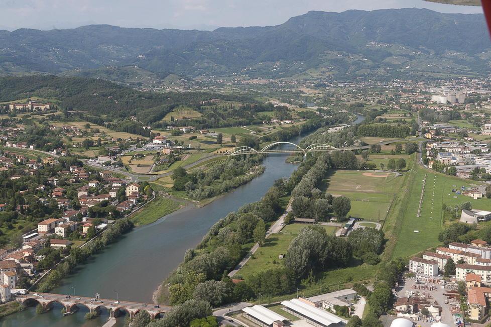 Ecco come sarà il nuovo ponte sul Serchio - Il Tirreno